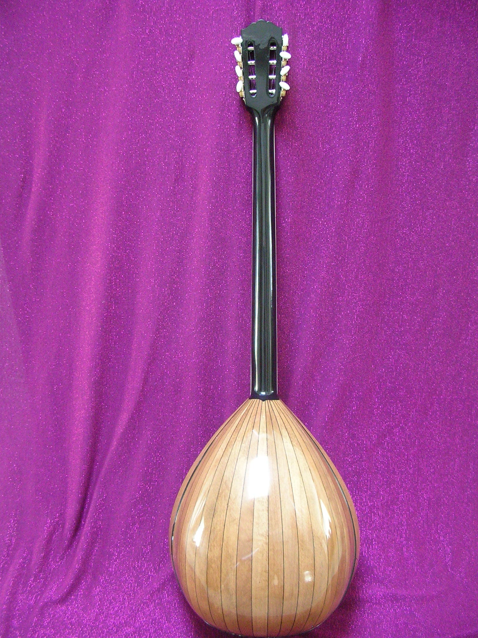 DV12.31.25.1 IN STOCK – BOUZOUKI WORLD