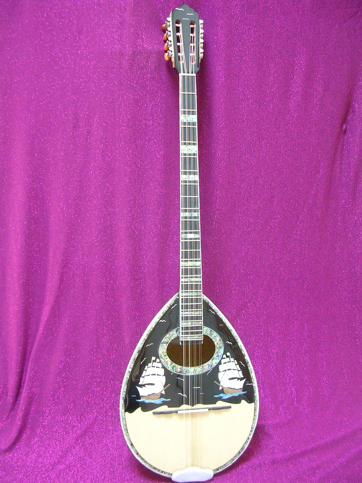 KE12.31.25 IN STOCK – BOUZOUKI WORLD